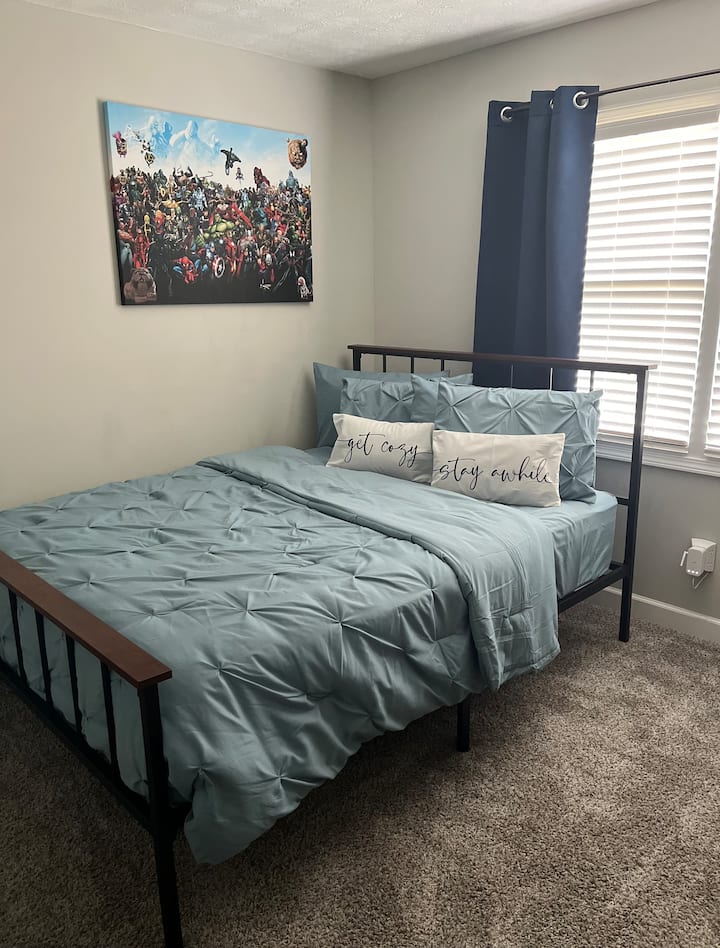 Queen Bed 2 | Self Check-in | Tv - Fayetteville, NC
