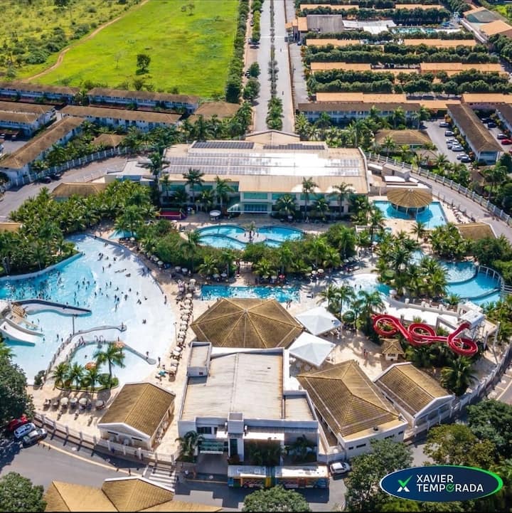 Lacqua Diroma-2, Perto Da Recepção, Ap- 22, 2°-p.v - Caldas Novas