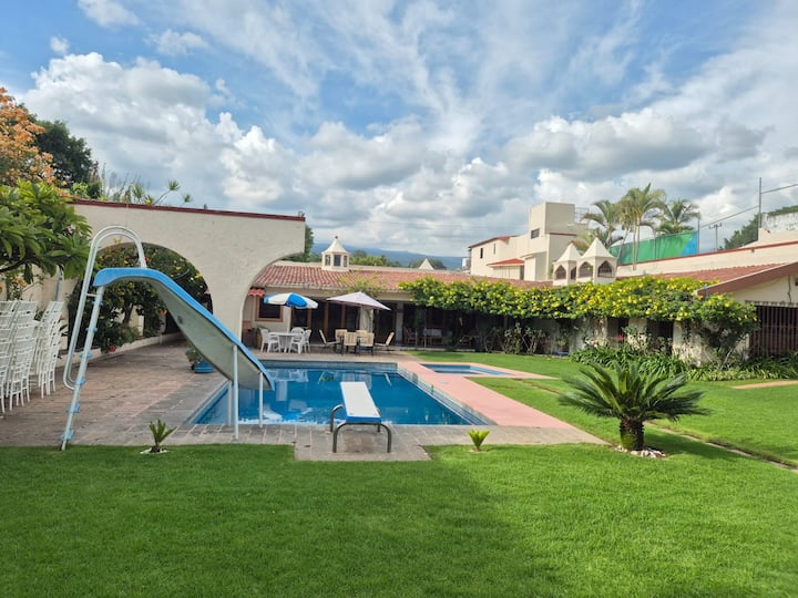 Preciosa Residencia - Cuernavaca