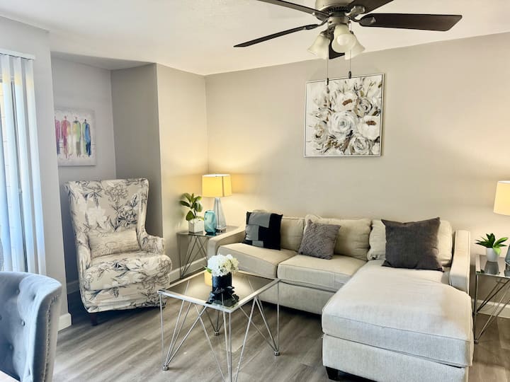 25% Off Cozy 1st Flr 2bd | Dfw South | Irving I040 - Dallas/Fort Worth Airport (DFW)