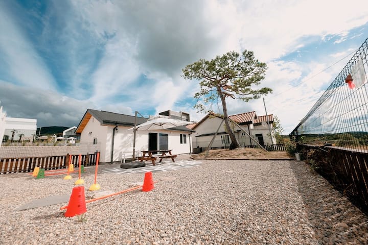 집전체)가성비숙소#바베큐#비대면셀프체크인#보문호#불국사#황리단길#애견동반#대형견환영#쾌적 - Pohang