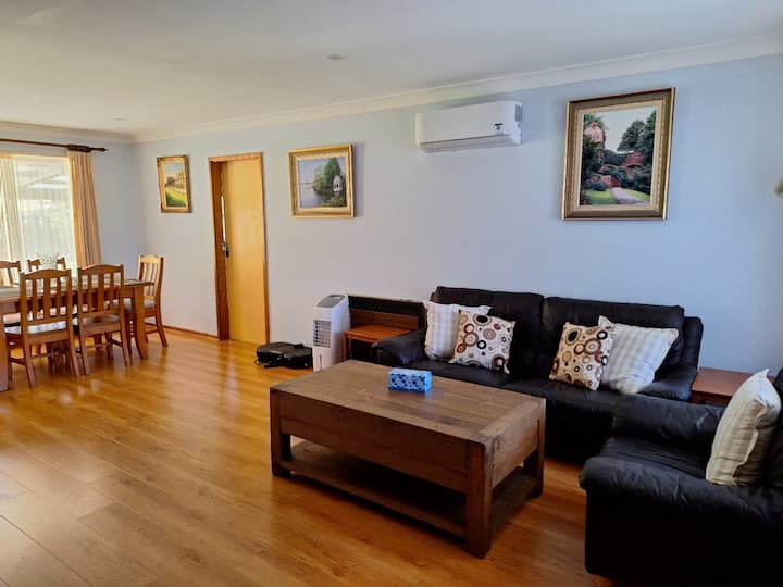 Comfy 4 Bed House In Ulladulla - Ulladulla