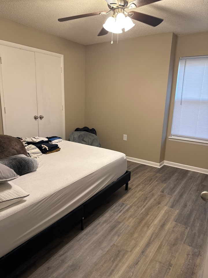 Habitación Cómoda Disponible - Goldsboro, NC