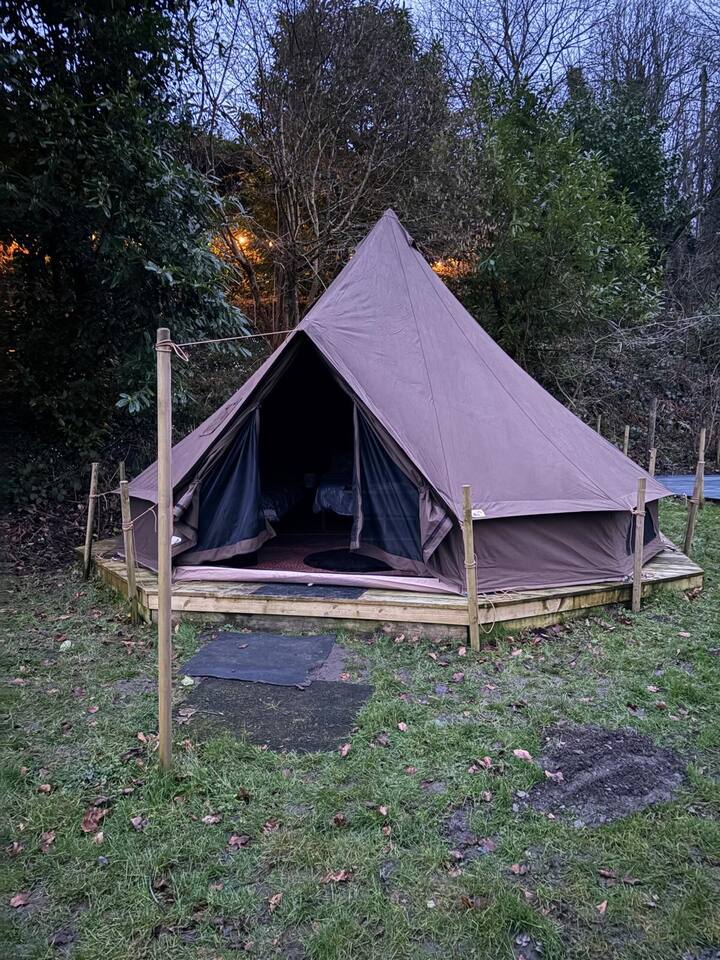 Safari Belle Tent
Sleeps 4 - Oswestry