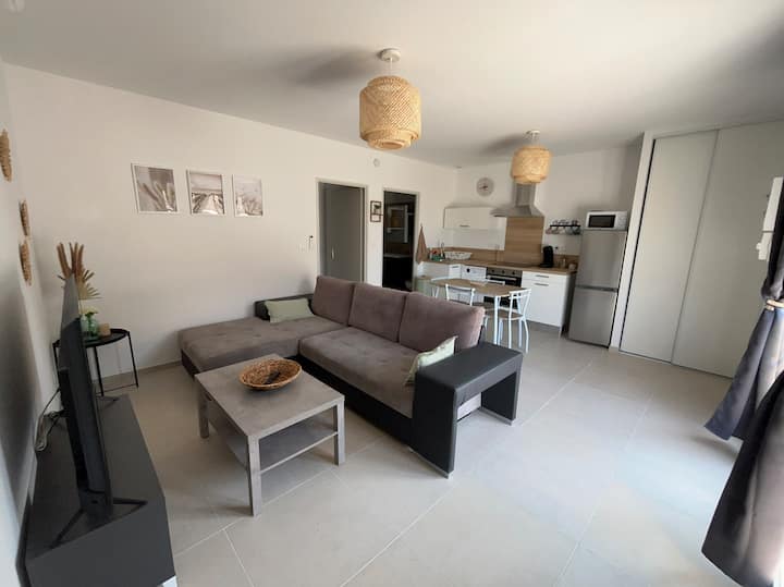 Appartement T2 Avec Balcon - Bollène