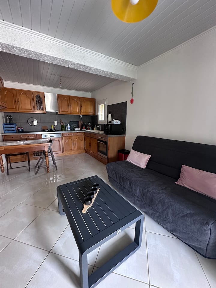 Logement Piscine Et Jacuzzi - Portiragnes