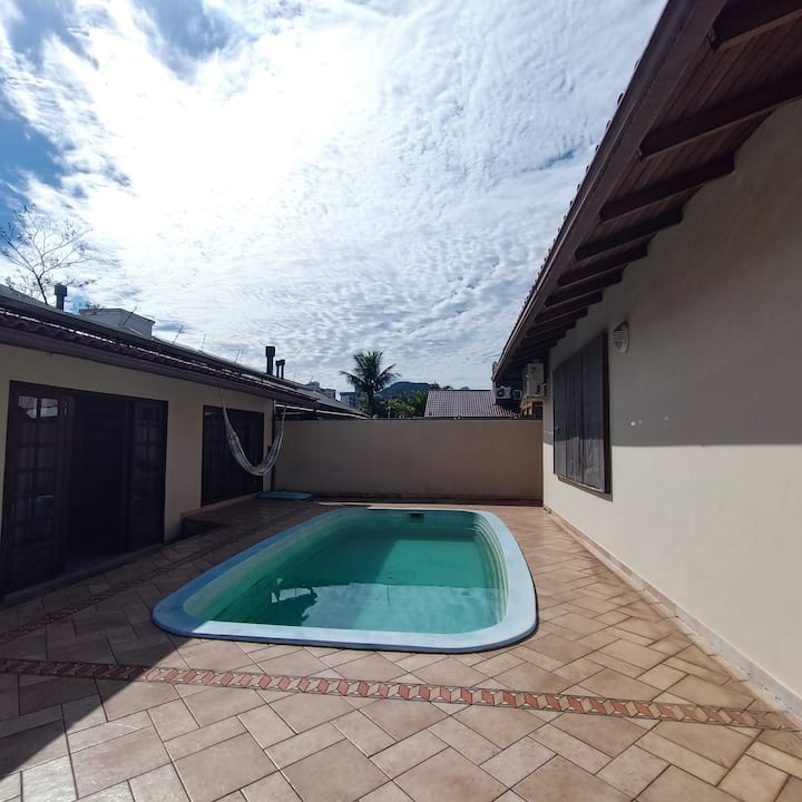 Casa Ampla Em Floripa - Florianópolis