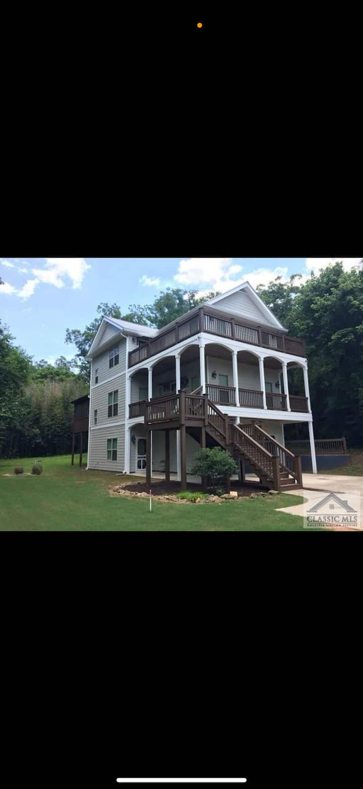 Walk To Sanford Stadium And Downtown - Athens, GA