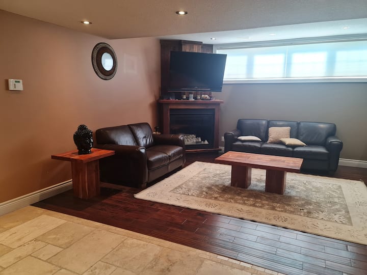 Private Basement 2 Bed Room Apartment. - Kitchener