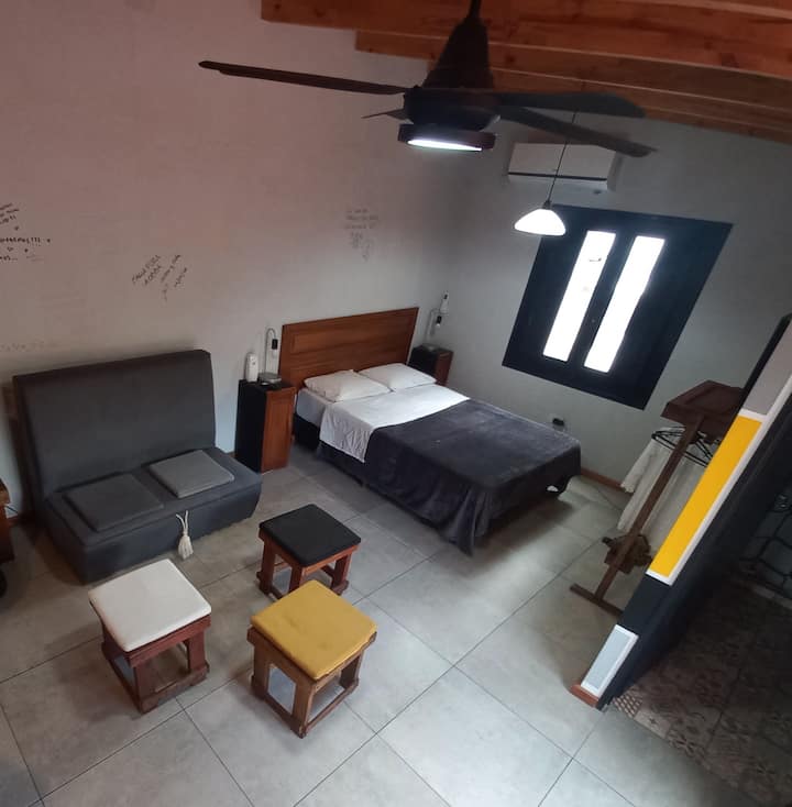 Ursula La Obra Vintage - Cañada de Gomez