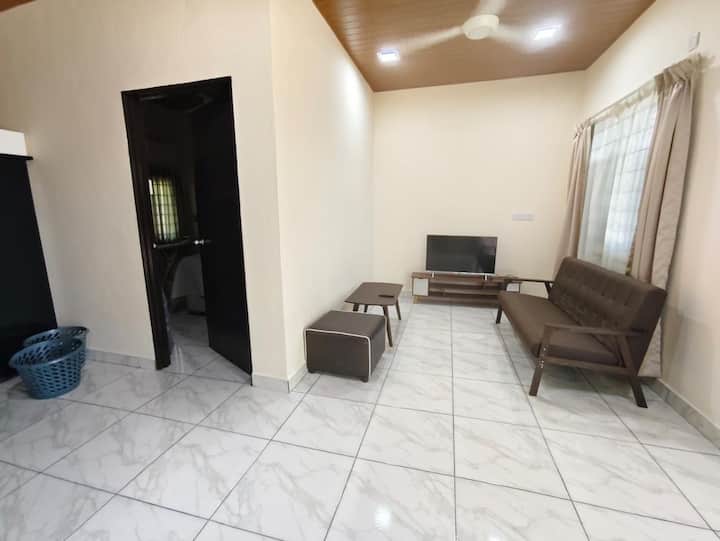 Island Hub Homestay (Gamma Unit) - Labuan