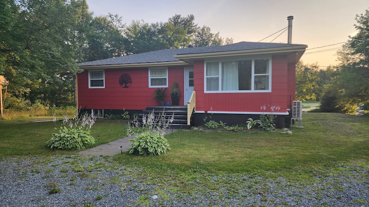Lake House - Bridgewater