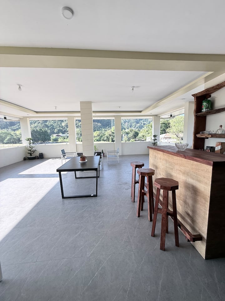 Stays Inn Vega’s 
Budget Friendly New Apt W/a View - Olongapo