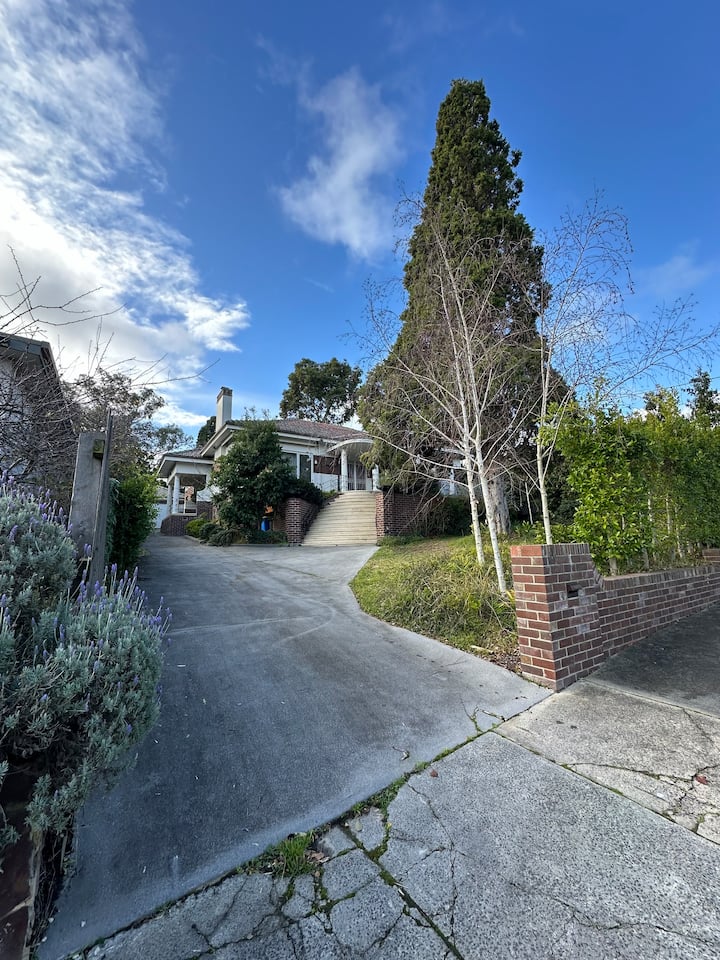 Warming Home Getaway - Richmond