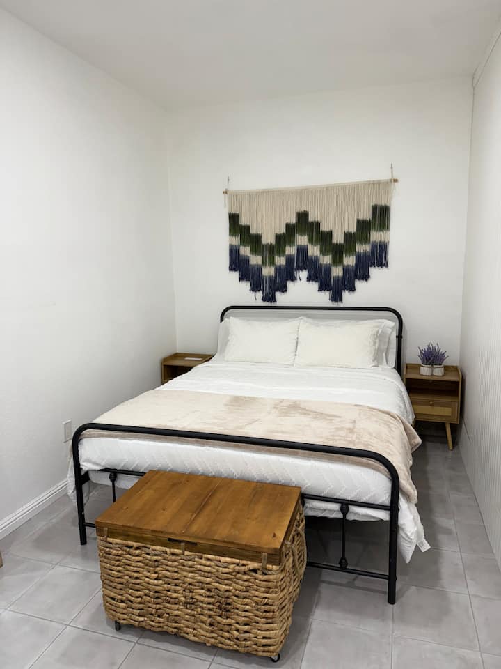 •Casa Olive• - San Bernardino, CA