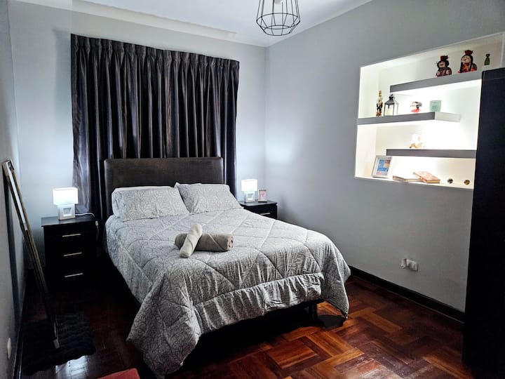Acogedora Habitación En San Miguel - Peru