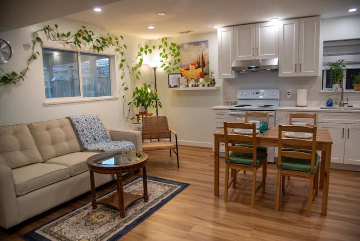 Family Sweethome_private Parking & Near Restaurant - Vancouver