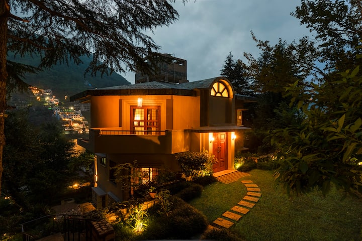 4-bhk Garden & Lake View Studio Room - Bhimtal