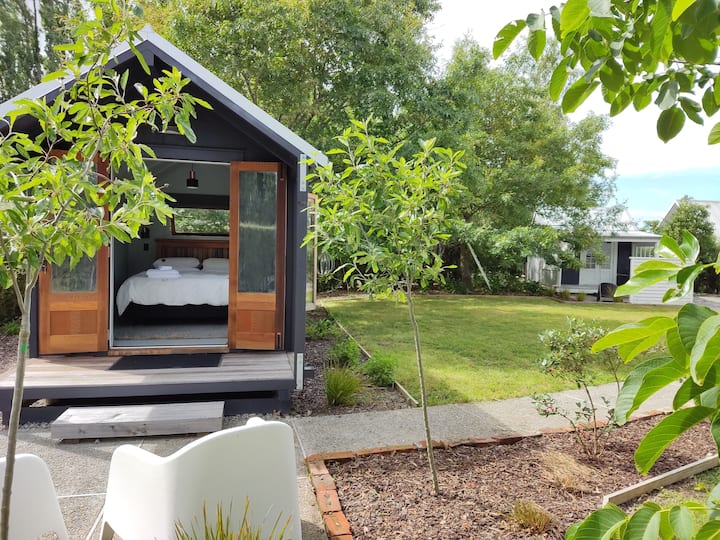 Glamp @  Plum Tree Hideaways - Greytown