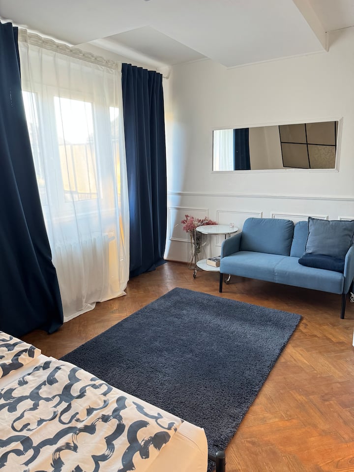 Flat With Terrace  In Prague's The City Center - Prague