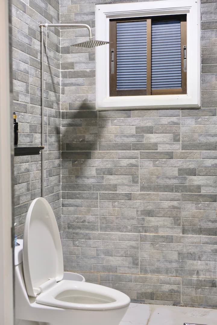 Quick Space Twinsize 1bedroom By Ag Studo - Digos City