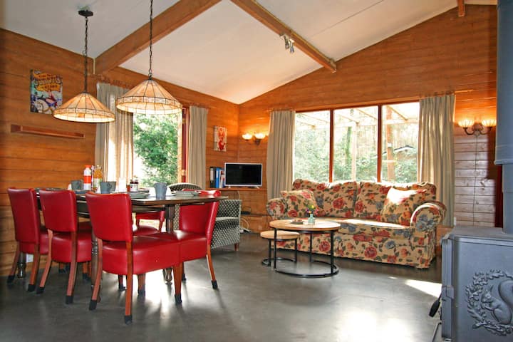 Aangepast Vakantiehuis In Bos - Ede