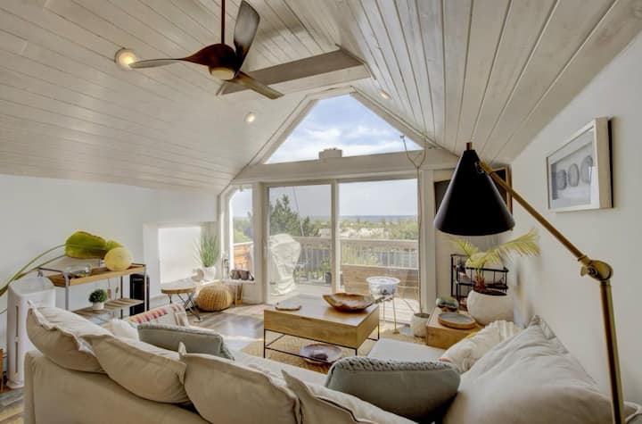 Ocean View Cottage On The Beach! - Long Beach, NY