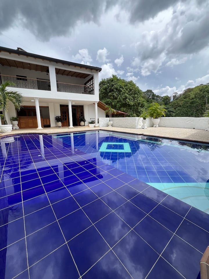 Hermosa Finca En Girardota - Girardota