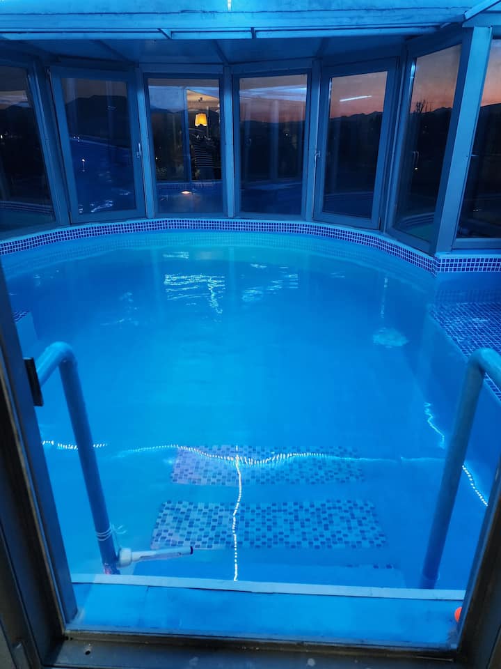 Mini Spa Centar So Bazen I Sauna - Skopje