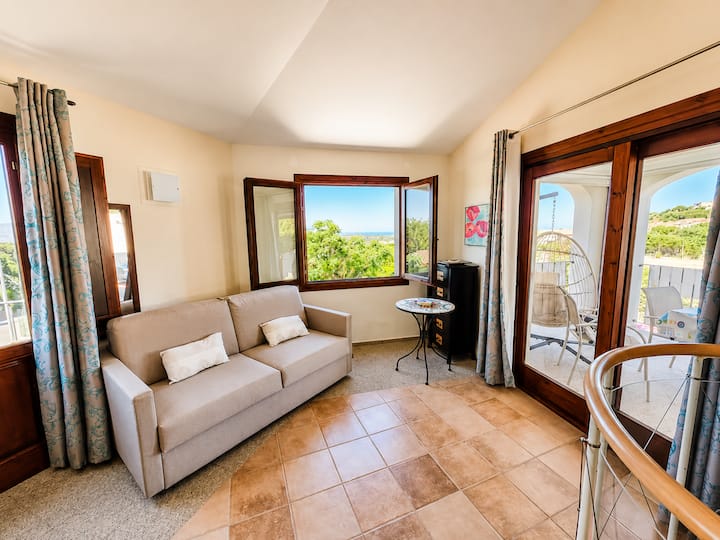 Sea View Villa With Panoramic Terrace And Pool - Sardinien