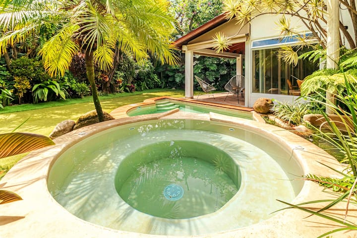 Estrena Jacuzzi Alberca Jardín Naturaleza Lujo - Cuernavaca