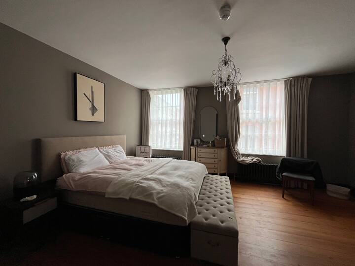 Dublin 2 Townhouse - Top Floor - Dublin
