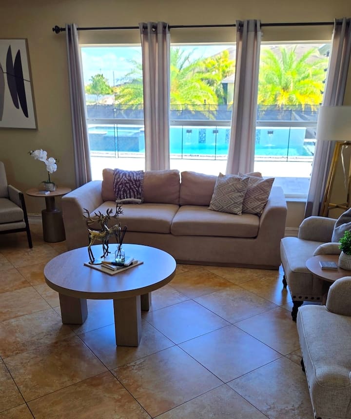 Sky Villa - Cape Coral, FL