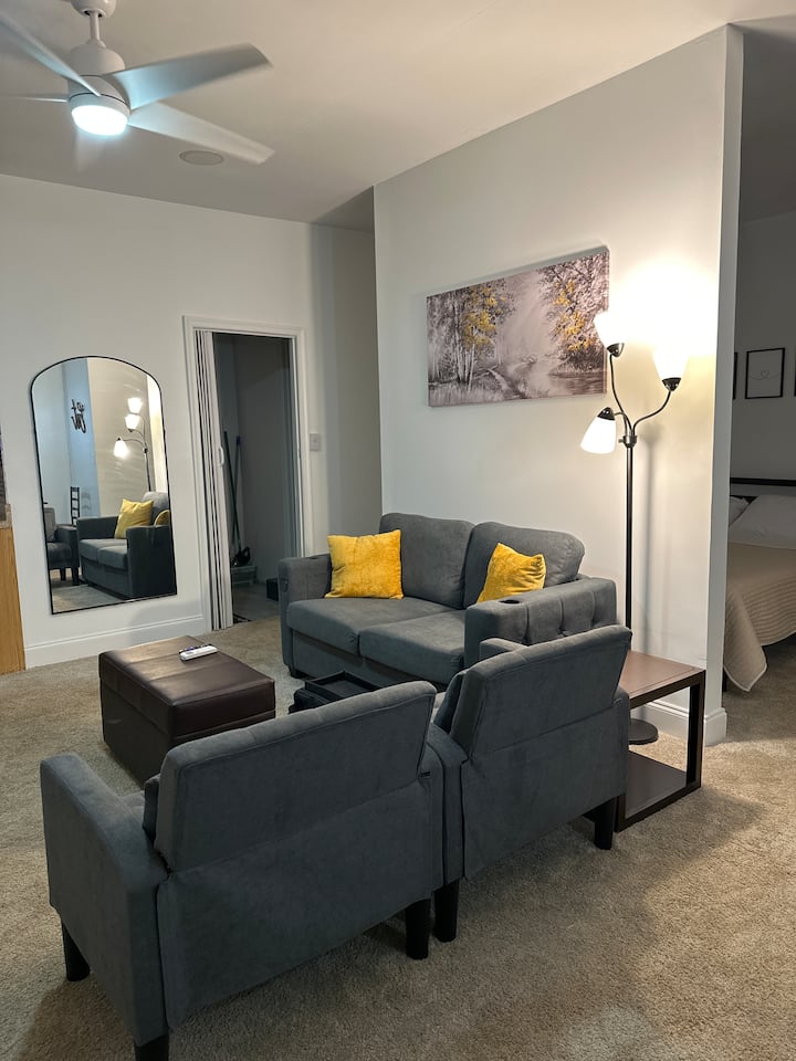 Eagles Nest: Studio Apartment, Maryland - Maryland