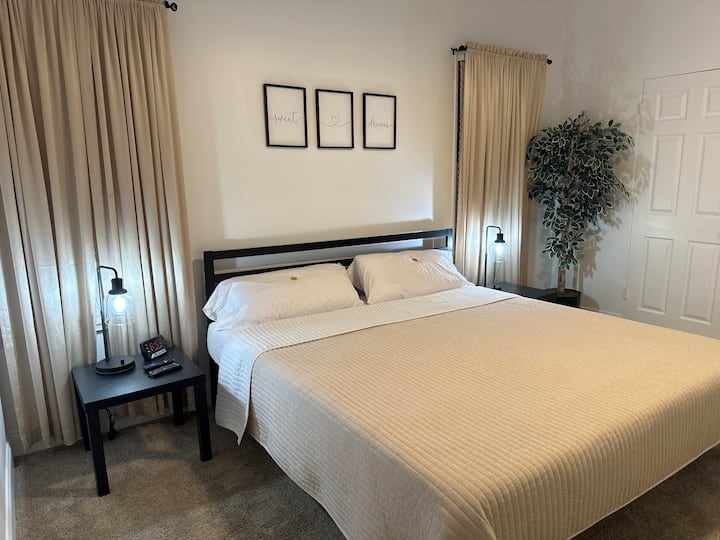 Eagles Nest: Studio Apartment, Maryland - Maryland