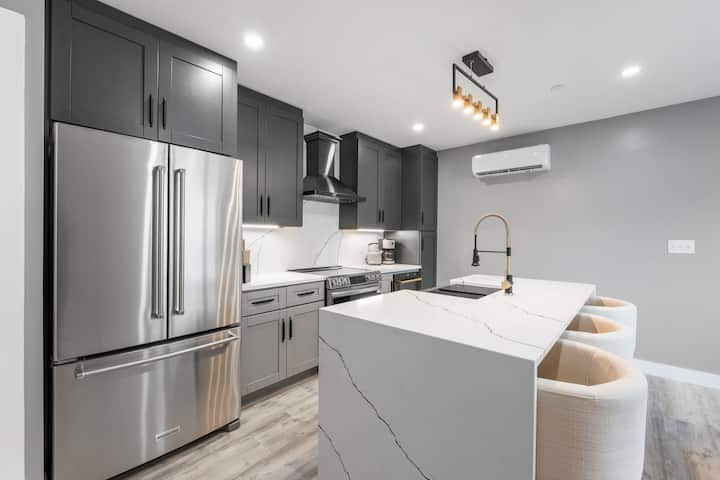 New Luxury Condo 5 Min. Walk To Beach, Boardwalk - Hampton Beach, NH