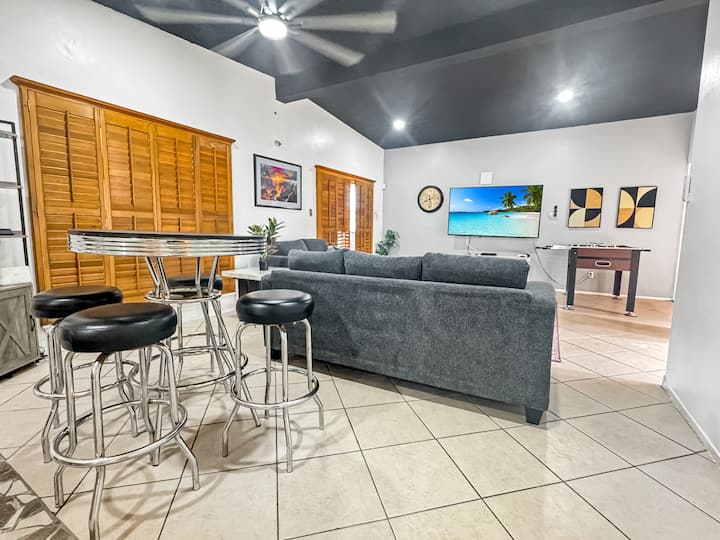 Big Hm For14 W/2 Kitch/hd Pool/nri10/bliss/airport - El Paso, TX