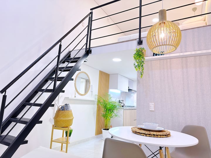 Modern Duplex Near Airport | Netflix + Fast Wifi - Bogota