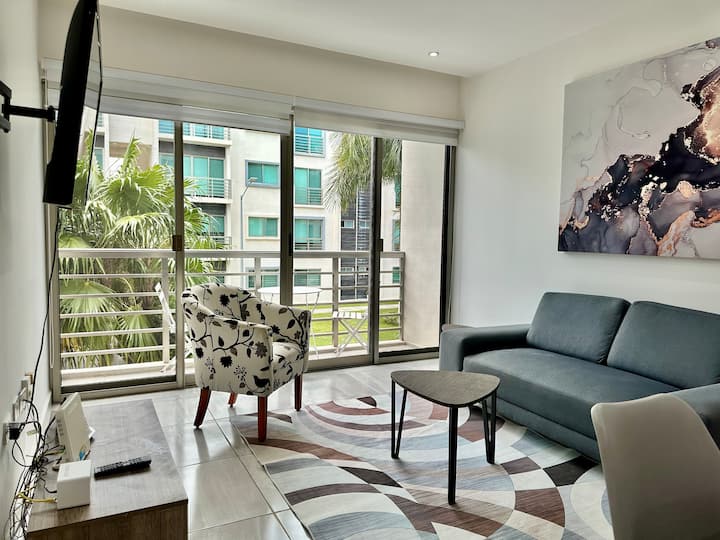 Modern And Safe 3b With A Pool! - Aeropuerto de Cancún (CUN)