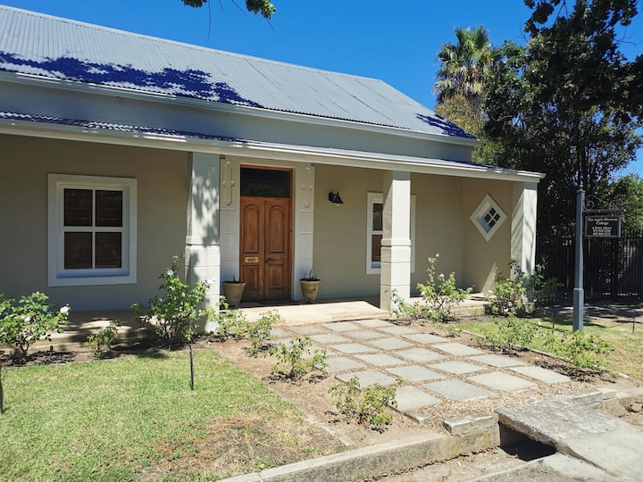 The Apple Blossom Cottage - Villiersdorp