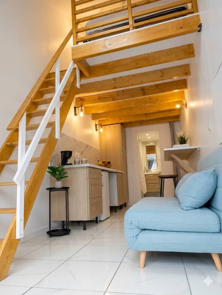 Le Douvenant,
Studio Cosy Neuf Avec Mezzanine - Langueux
