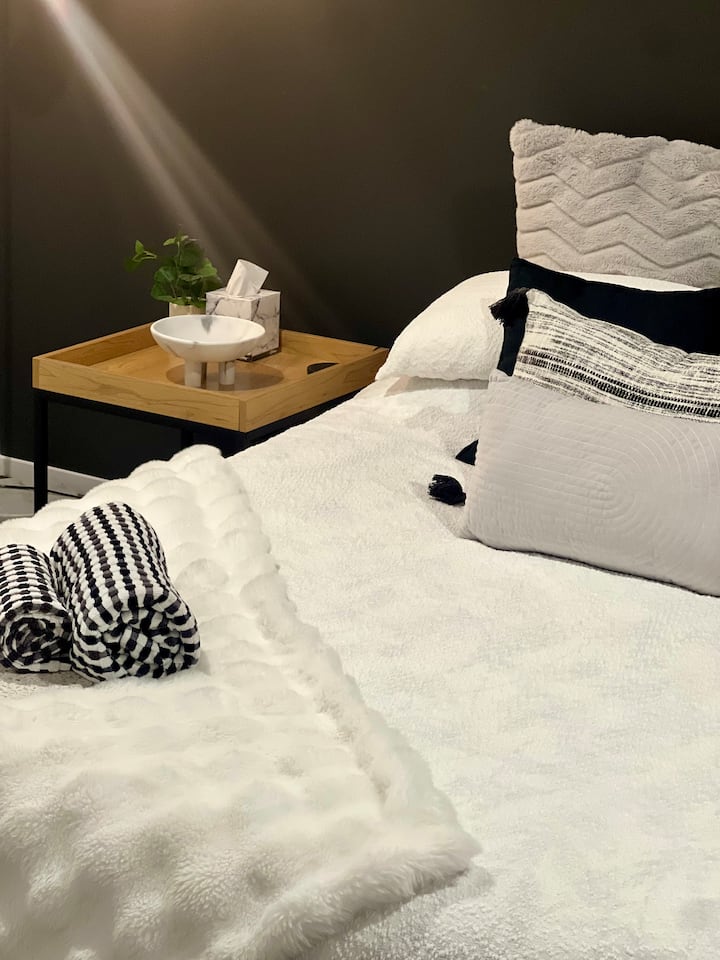 Private Modern Guest Suite - Self Contained - Auckland