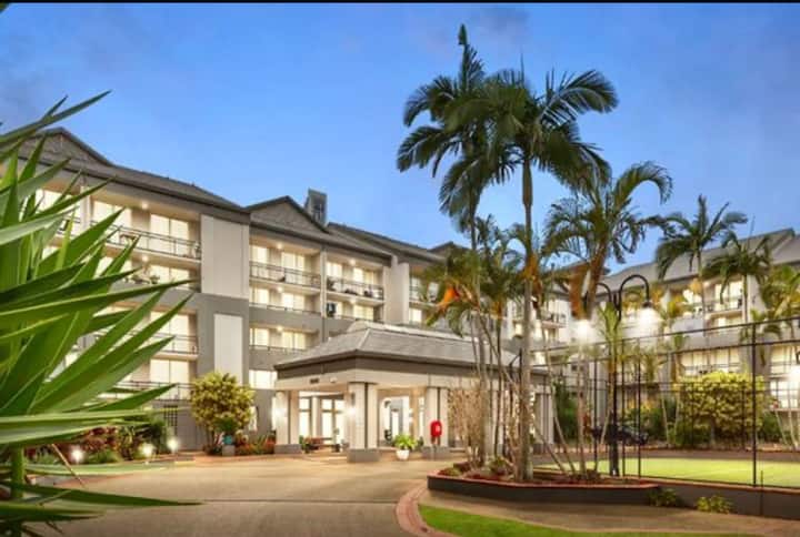 Paradise Island Retreat - Gold Coast