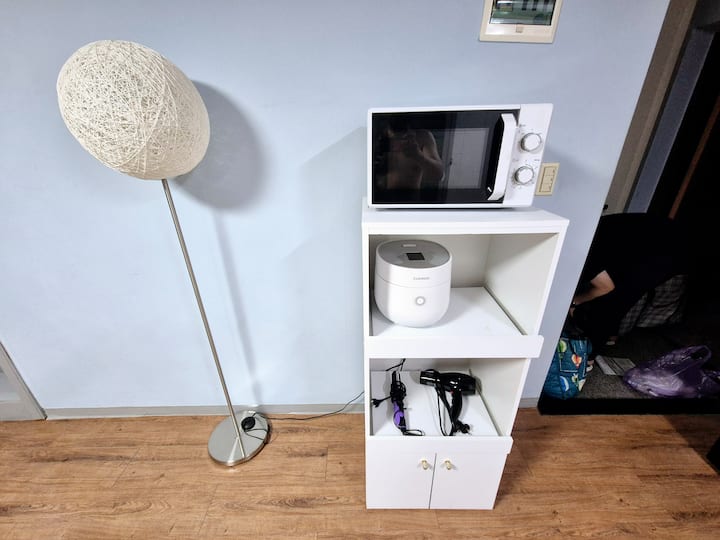 역삼동 10평 넓은 원룸 - Seul