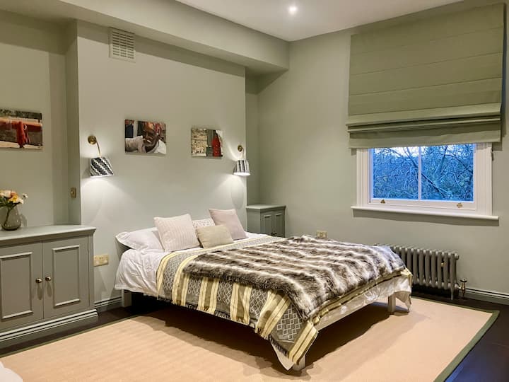 Beautiful Two-bedroom Flat In Clapham - Big Ben - London