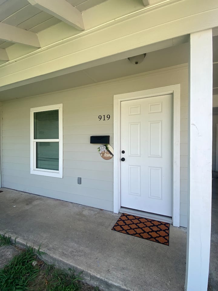 Cute N Cozy Home - Killeen, TX