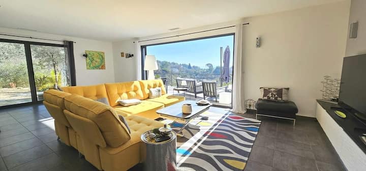 Maison Contemporaine Piscine Vue Dégagée - Draguignan