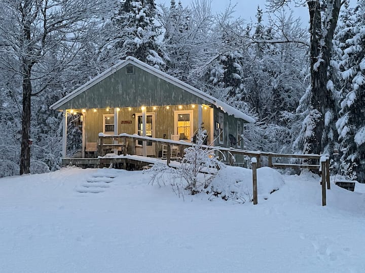 Hideaway-private, Cozy, Pets, Snowy Escape, Ski - Corinth, VT