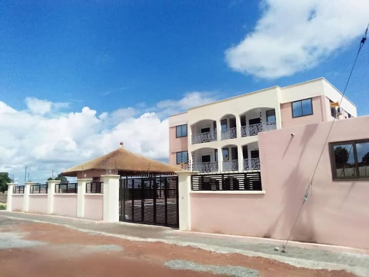 Executive Apartment 3km From Tamale Airport - Ghana
