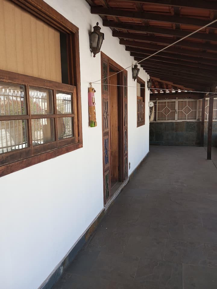 Casa Central Ideal Para Empresas - Belo Horizonte